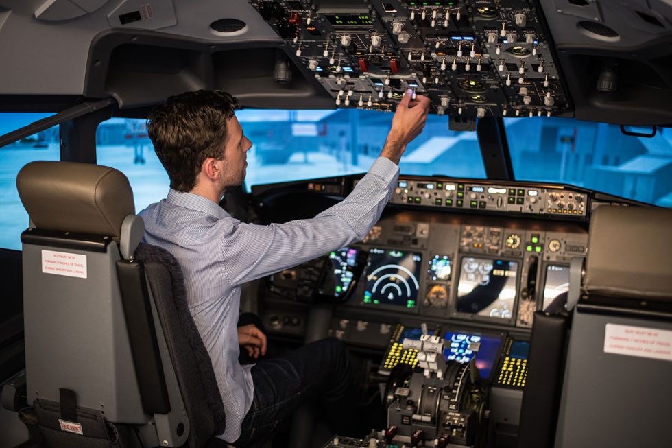 Smarter Simulators for flight training | MPS